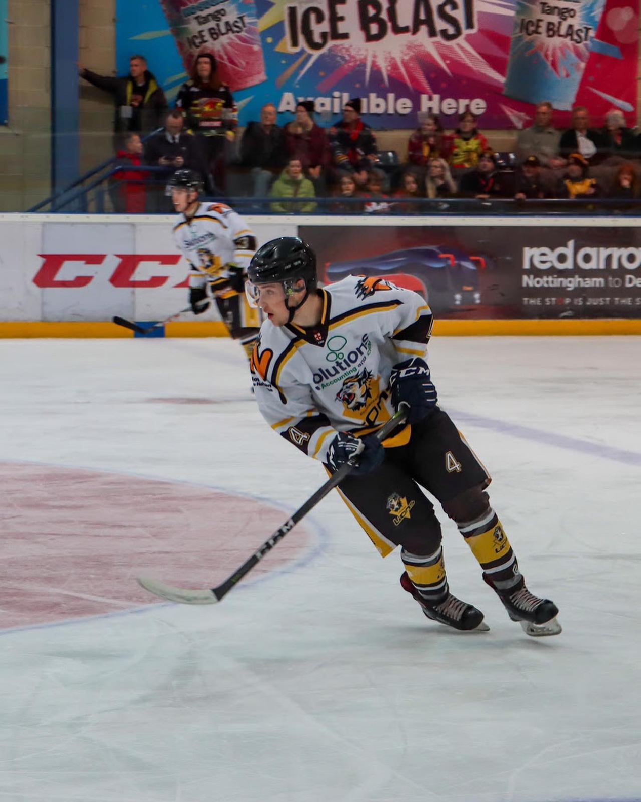 Jacob Race makes Barons move – Solihull Barons Ice Hockey