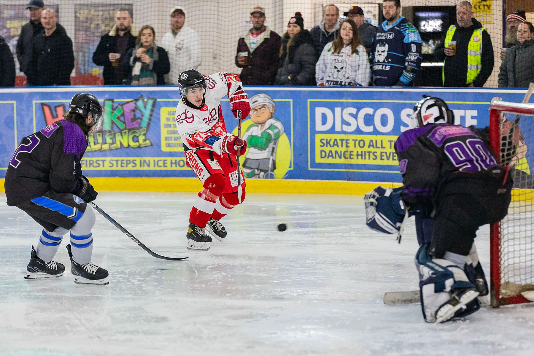 Barons consolidate second place with 4pt weekend. – Solihull Barons Ice ...